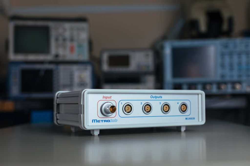 NMR Precision Teslameter PT2026 - MetroLab